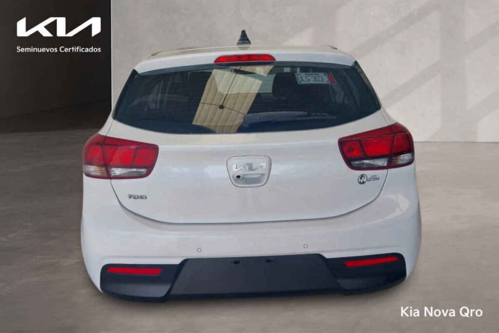 Kia KIA RIO HB 2023 | Geisha Seminuevos
